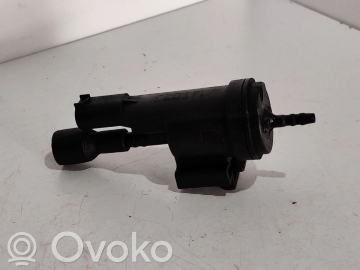 A0025407097 Mercedes-Benz E A207 Turbo solenoid valve, 8.50 € | RRR