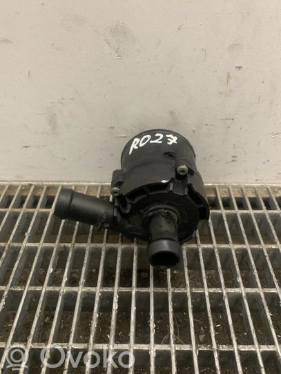 A000500686 Mercedes-Benz CLA C117 X117 W117 Electric auxiliary coolant ...