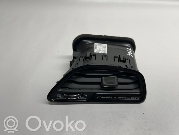 5LE09SZ0AC Dodge Challenger Dashboard air vent grill cover trim, 20.00 ...