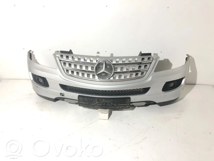 1648850165 Mercedes-Benz ML W164 Front bumper, 450.00 € | RRR