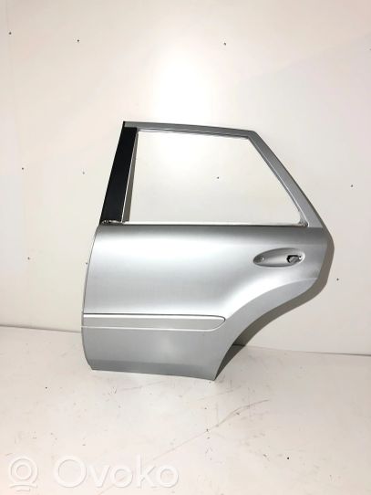 Mercedes-Benz ML W164 Rear door, 120.00 € | RRR