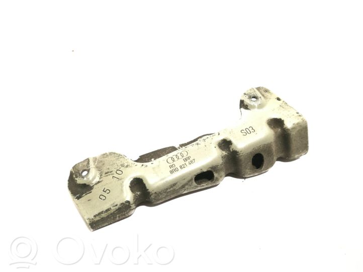 8R0821467 Audi Q5 SQ5 Support de montage d'aile, 27.72 € | OVOKO