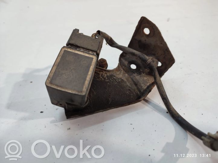 A0105427717 Mercedes-Benz S W221 Rear air suspension level height ...