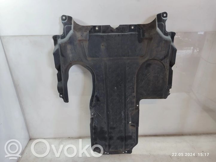 A2055240530 Mercedes-Benz C W205 Engine splash shield/under tray, 30.00 ...