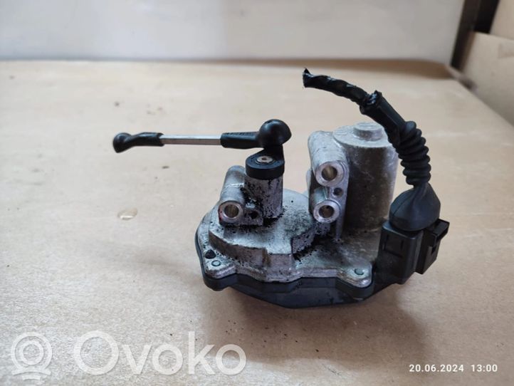 059129086L Volkswagen Touareg I Intake manifold valve actuator/motor ...