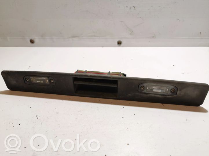 31253018 Volvo V70 Trunk door license plate light bar, 24.99 € | RRR