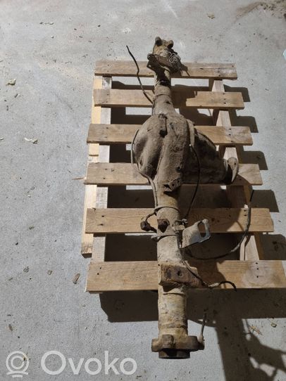 Nissan Navara D22 Rear axle beam with reductor, 294.25 € | RRR