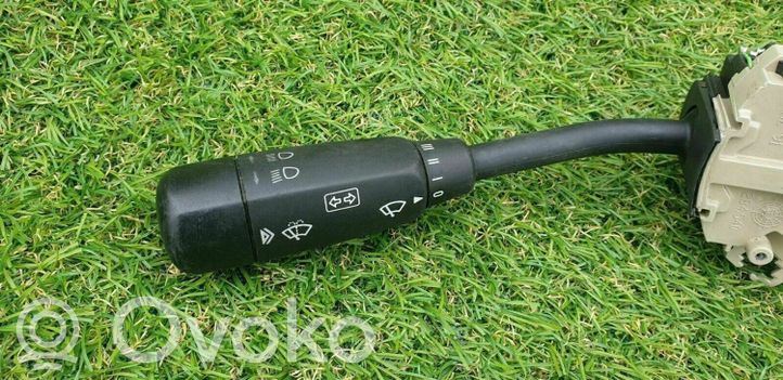 2035450010 Mercedes-Benz C W203 Indicator stalk, 39.00 € | RRR