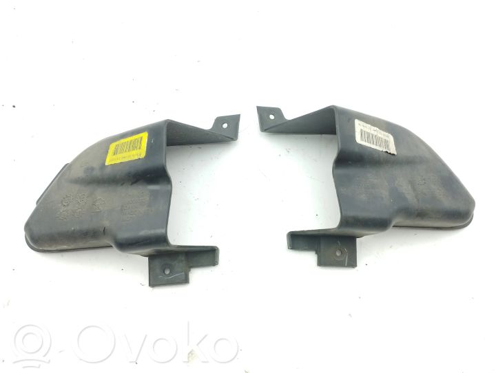 68205072AB Jeep Cherokee Front bumper lower grill, 80.00 € | RRR