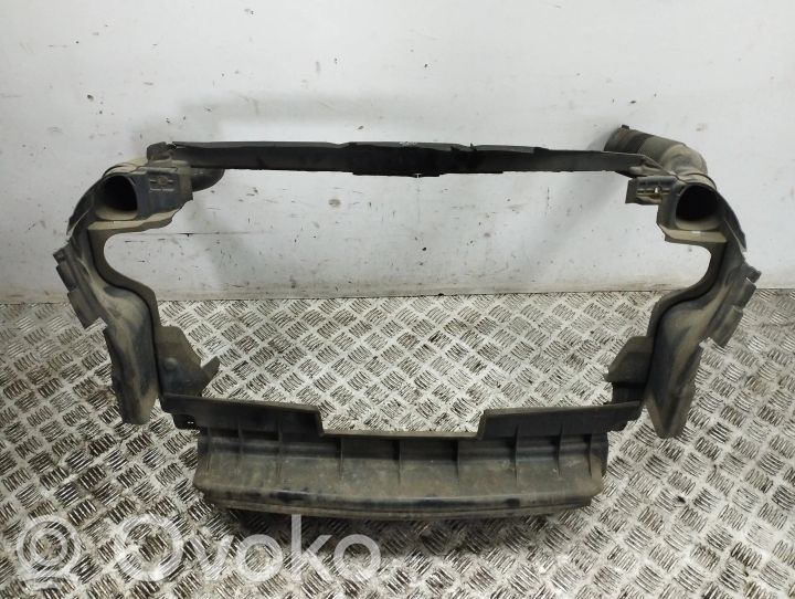 Mercedes-Benz ML W164 Intercooler air guide/duct channel, 50.00 € | RRR