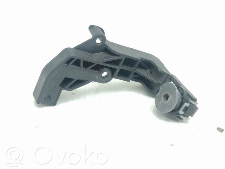Cupra Formentor Headlight/headlamp mounting bracket, 30.00 € | RRR