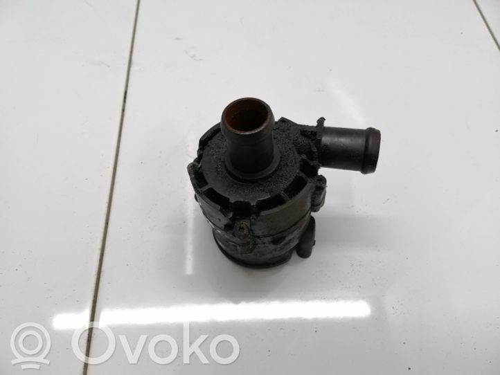 5G0965567 Audi A3 S3 8V Electric auxiliary coolant/water pump, 4.00 € | RRR