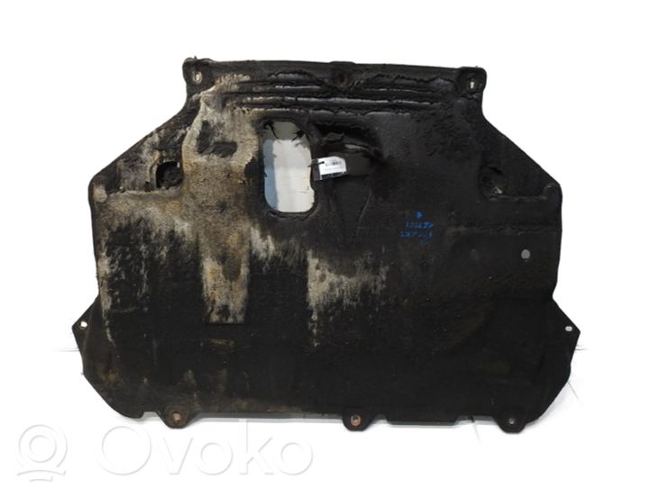 Ford Focus Engine splash shield/under tray, 39.53 € | RRR