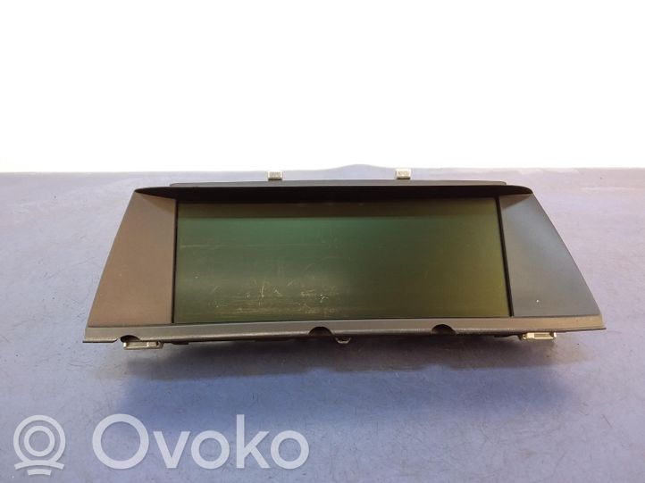 9203047 BMW 7 F01 F02 F03 F04 Radio/CD/DVD/GPS head unit, 56.47 € | RRR