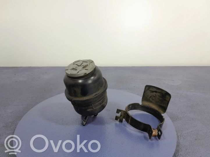 2H0422371B Volkswagen Amarok Power steering fluid tank/reservoir, 28.24 € | RRR