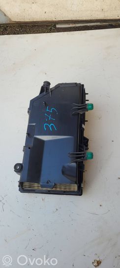 A6540900001 Mercedes-Benz E W213 Boîtier de filtre à air, 50.00 € | OVOKO
