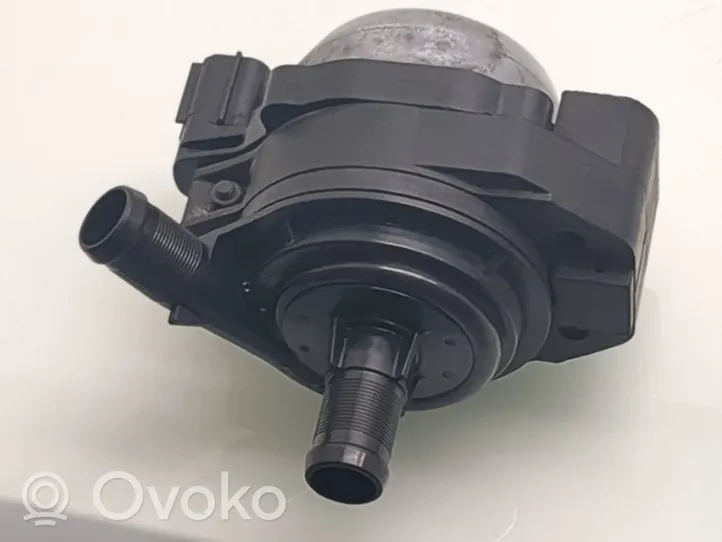 215805JU0A Nissan Navara D23 Sähköinen jäähdytysnesteen apupumppu, 50. ...