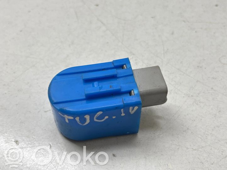 957101R000 Hyundai Tucson IV NX4 Airbag deployment crash/impact sensor ...