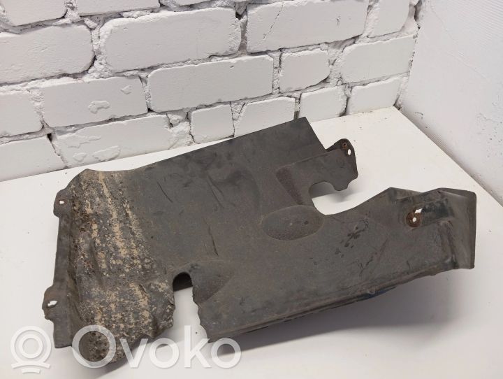 500337034 Iveco Daily 3rd gen Cache de protection inférieur de pare ...