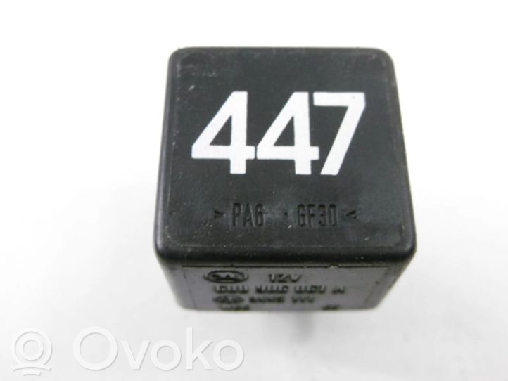 6U0906061A Skoda Octavia Mk1 (1U) Other relay, 5.41 € | RRR