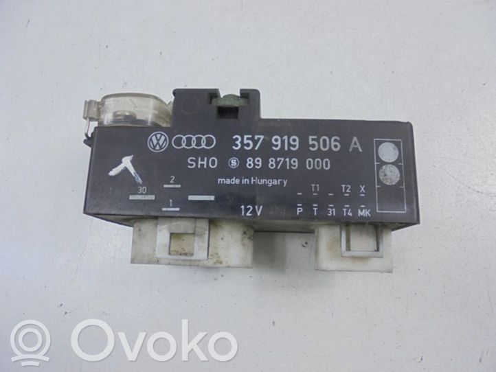 357919506A Volkswagen PASSAT B3 Fan control module, 7.06 € | RRR
