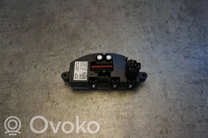 5Q0907521E Skoda Octavia Mk3 (5E) Heater blower motor/fan resistor, 10. ...