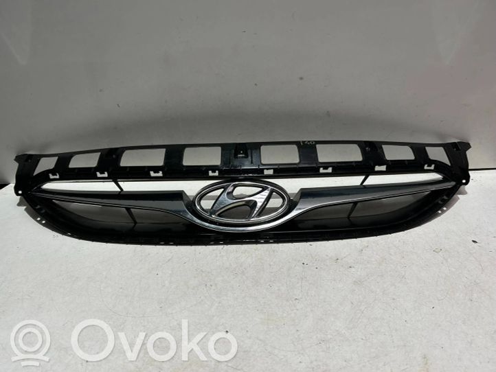 863513Z000 Hyundai i40 Front bumper upper radiator grill, 152.94 € | RRR