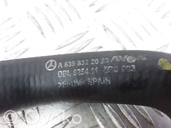 A6398322023 Mercedes-Benz Vito Viano W639 Engine coolant pipe/hose, 4. ...