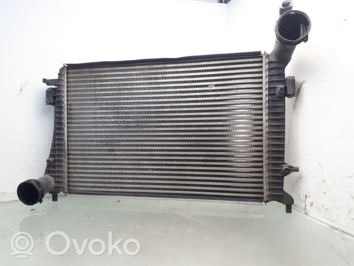 0281002399 Volkswagen PASSAT B6 Intercooler radiator, 35.00 € | RRR
