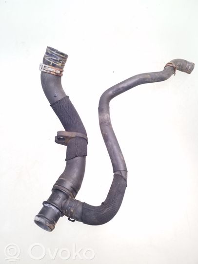 Skoda Octavia Mk2 (1Z) Engine coolant pipe/hose, 13.00 € | RRR