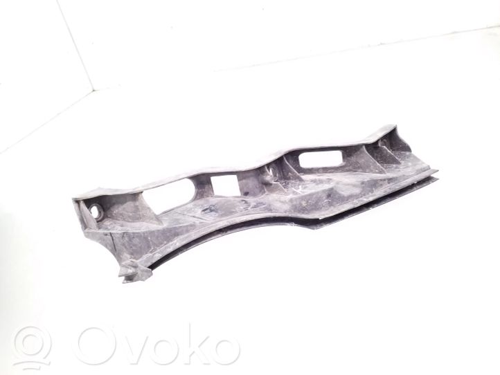 3C0807889A Volkswagen PASSAT B6 Front bumper mounting bracket, 6.00 € | RRR