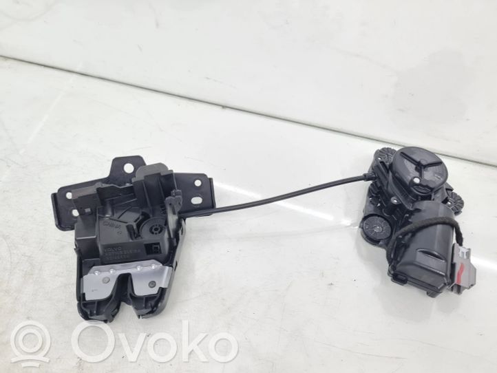 32149884 Polestar 2 Serrure de loquet coffre, 120.00 € | OVOKO