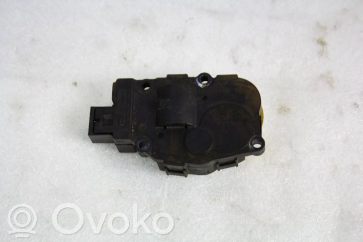 412650750 Mercedes-Benz ML W164 Air flap motor/actuator, 10.00 € | RRR