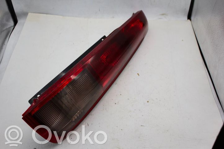 4913 Nissan X-Trail T30 Rear/tail lights, 45.00 € | RRR