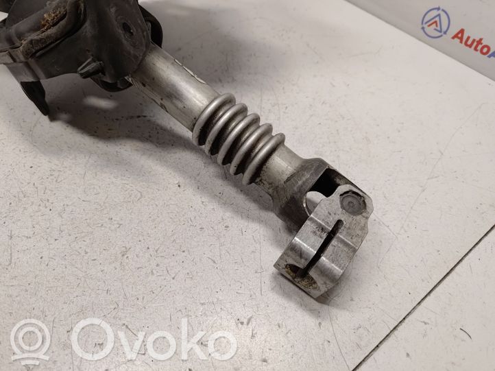 6788156 BMW 7 F01 F02 F03 F04 Joint de cardan colonne de direction, 35. ...
