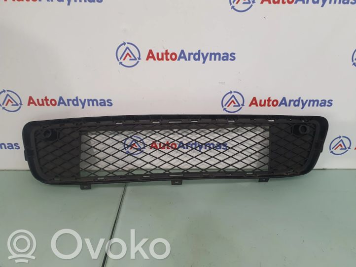 51117163956 BMW X5 E70 Front bumper lower grill, 30.00 € | RRR