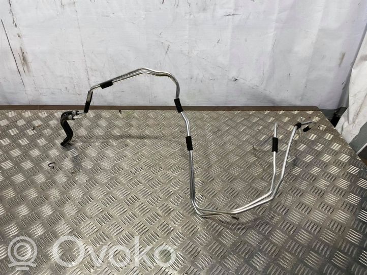 A2218300417 Mercedes-Benz S W221 Engine coolant pipe/hose, 16.00 € | RRR