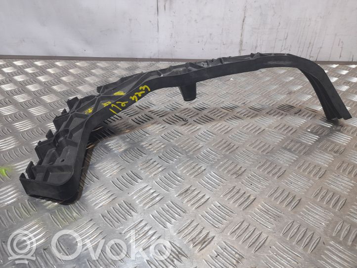 8R0807454C Audi Q5 SQ5 Rear bumper mounting bracket, 5.70 € | RRR