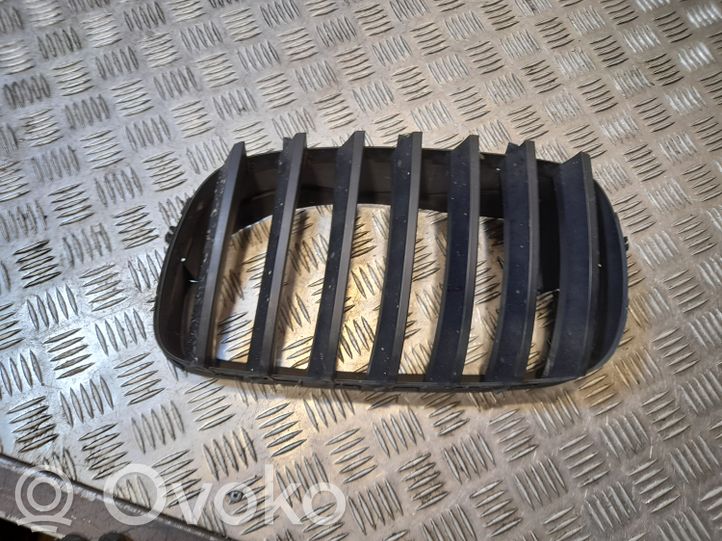 51137171395 BMW X5 E70 Grille calandre supérieure de pare-chocs avant ...