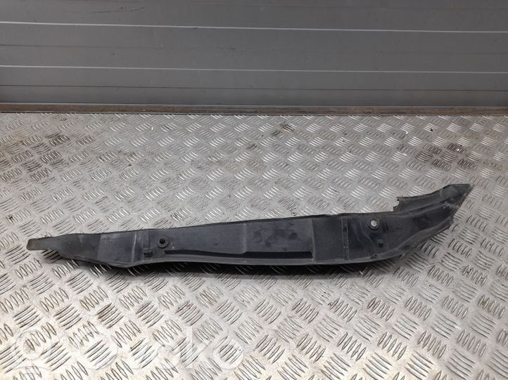 8R0821112C Audi Q5 SQ5 Fender end trim, 8.00 € | RRR