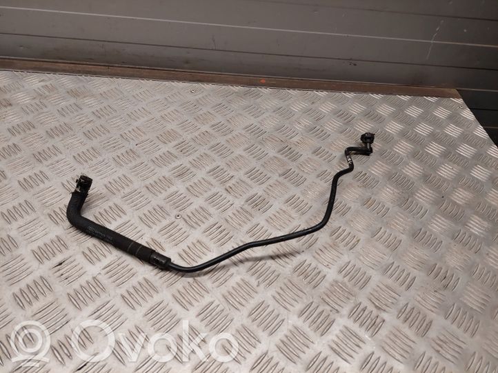 8R0121081BP Audi Q7 4M Tubo flessibile del liquido di raffreddamento ...