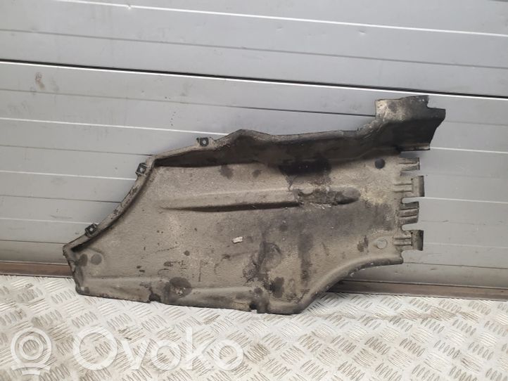 8R0825215C Audi Q5 SQ5 Engine splash shield/under tray, 35.00 € | RRR