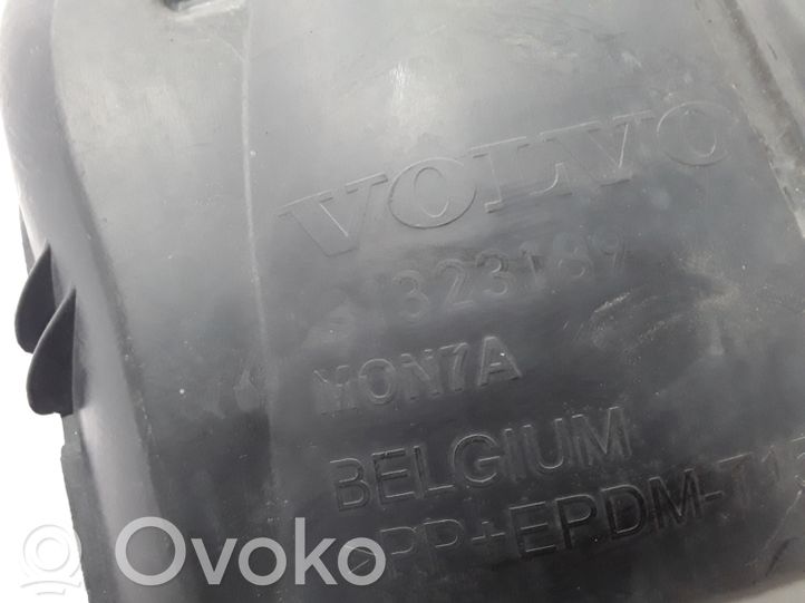 31323189 Volvo C70 Front wheel arch liner splash guards, 102.00 € | RRR