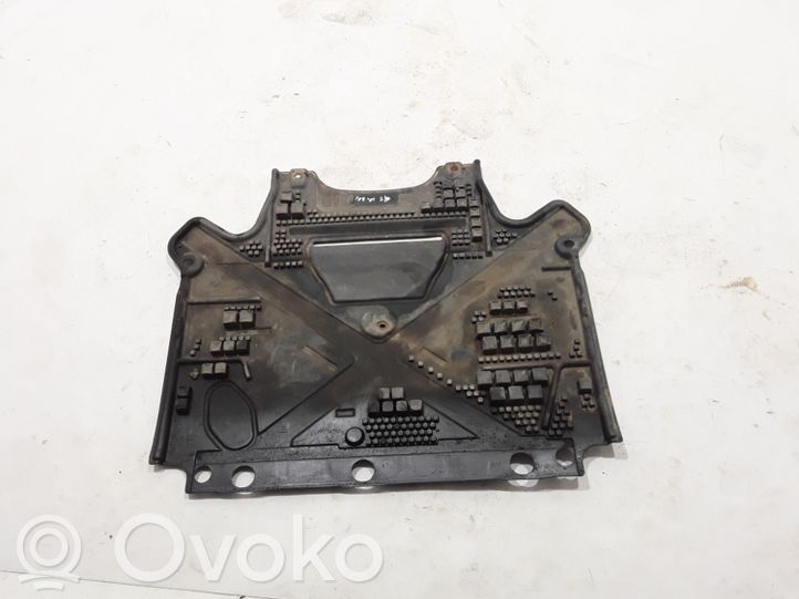 8K1863822K Audi Q5 SQ5 Engine splash shield/under tray, 24.00 € | RRR