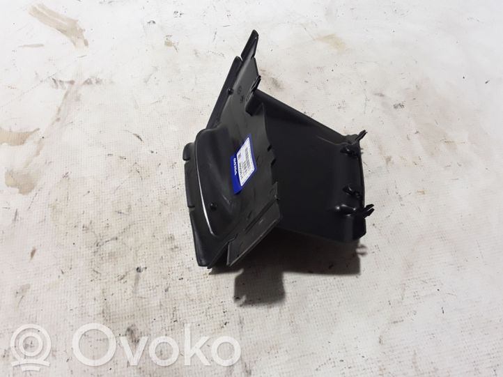 31353044 Volvo V60 Intercooler air guide/duct channel, 72.00 € | RRR