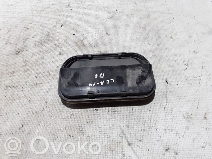 A1698300342 Mercedes-Benz CLA C117 X117 W117 Grille d'aile, 14.40 € | OVOKO