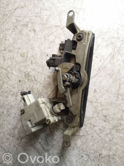 6Q6827297F Volkswagen Polo IV 9N3 Tailgate exterior lock, 20.00 € | RRR