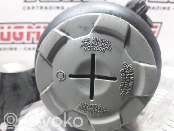 G002000 Audi A4 S4 B8 8K Power steering fluid tank/reservoir, 10.00 € | RRR