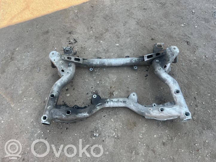 Mercedes-Benz E W212 Front subframe, 70.00 € | RRR