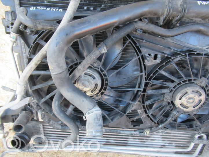 214005447R Renault Master III Radiator set, 340.61 € | RRR